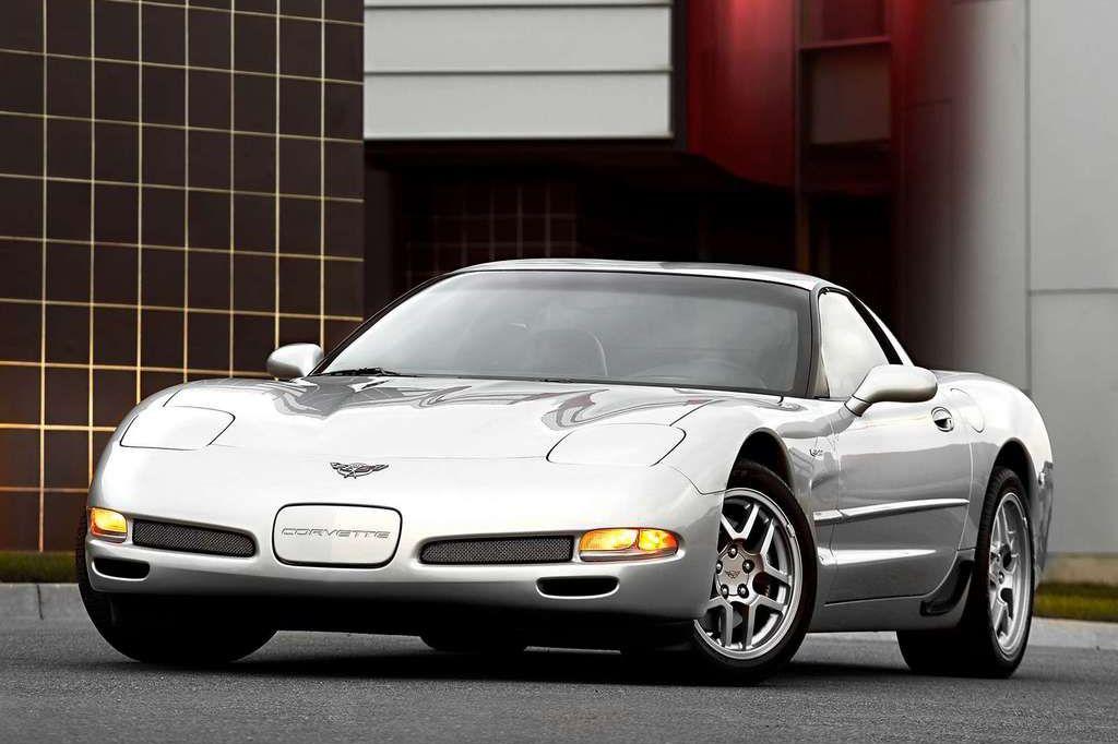 Equipamiento Chevrolet Corvette 5ª generación [ 1995 - 2004 ] Acabado ...
